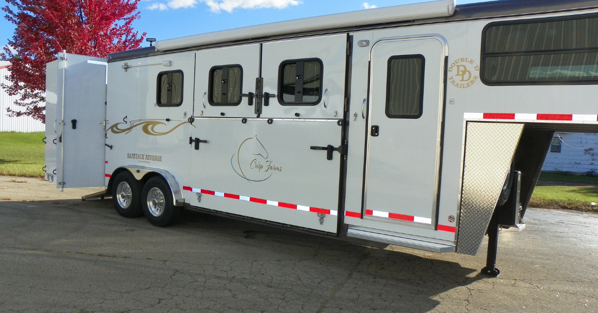 Reverse Load Horse Trailer: Learn About a Popular New Trend